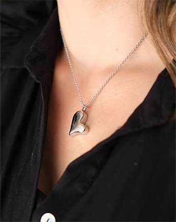 Corazón largo — Relicarios